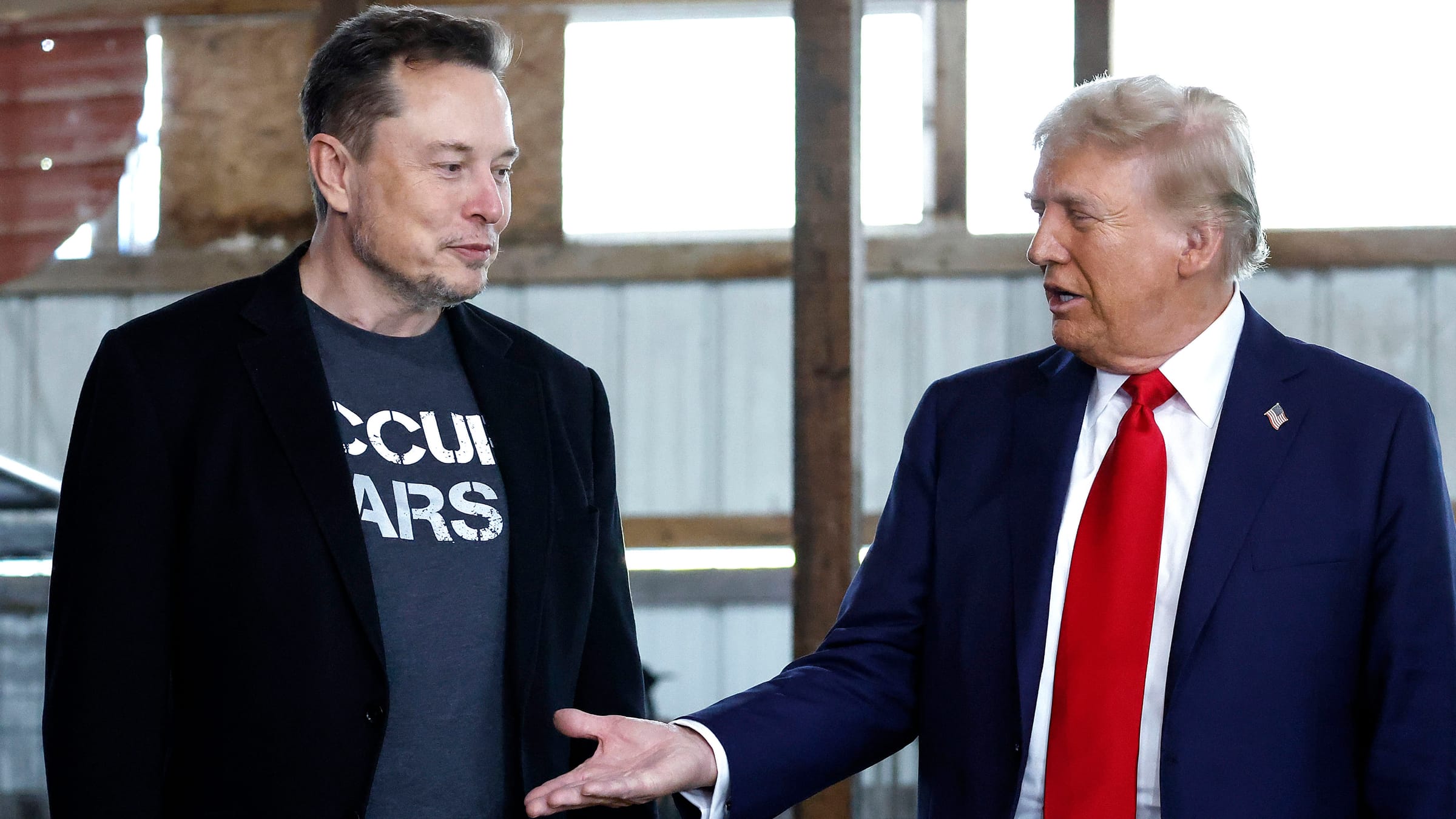 Wie Elon Musk und Donald Trump in nur vier Stunden ihre politische Ehe zerschlugen